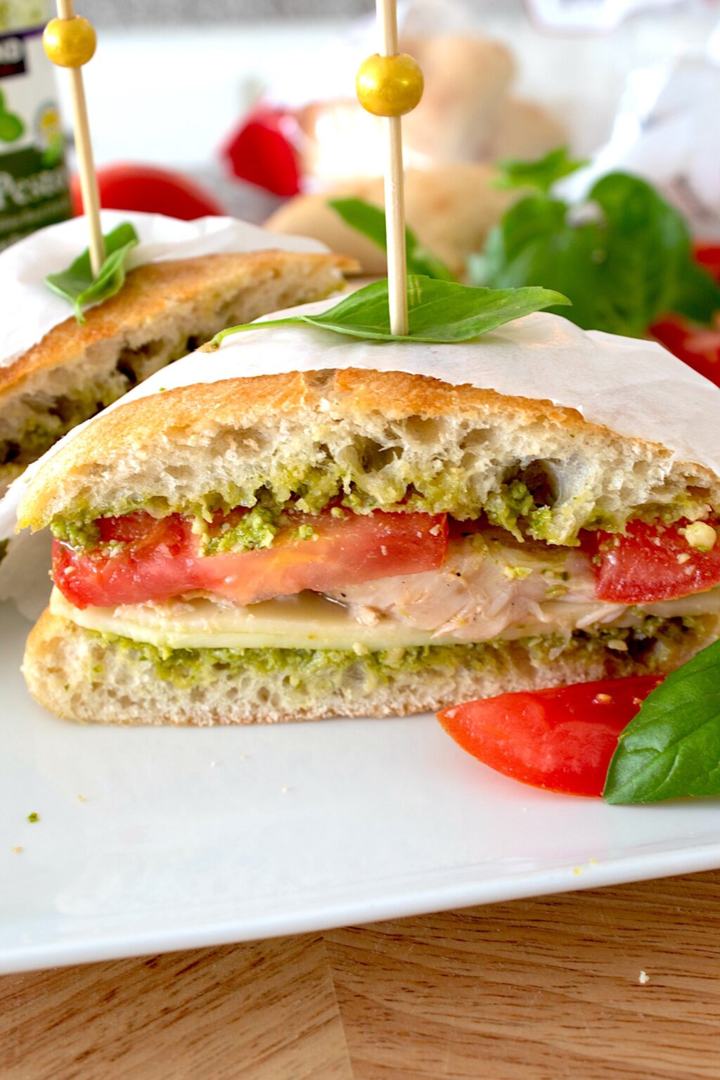 Pesto Chicken Sandwich - GigglingFork.com